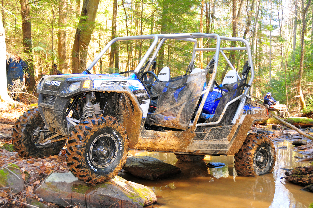 Polaris RZR 4 Robby Gordon Edition, The Ultimate Family Sport Side x ...