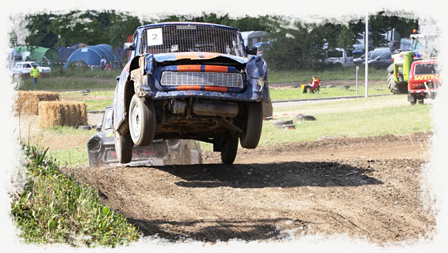 Of Monsters And Dwarves: Trophy Truck Assembly And Trabi Racing With ...